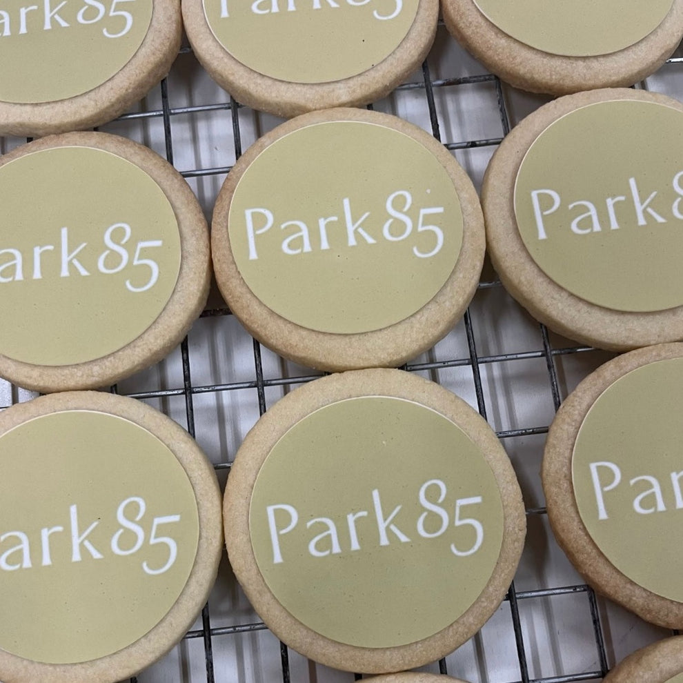 Custom Gifts – Jacky Bakes